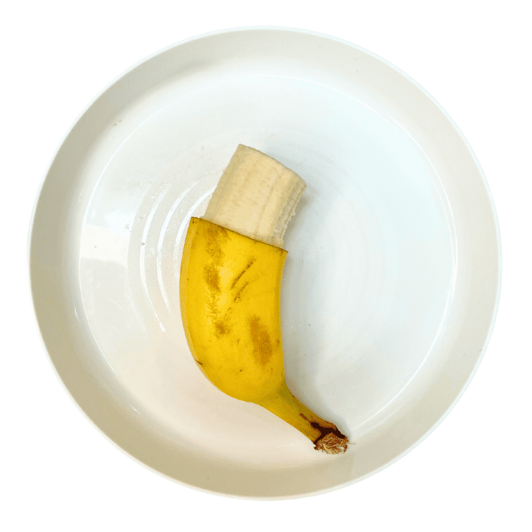How to help your baby pick up slippery foods (baby led weaning hack ...