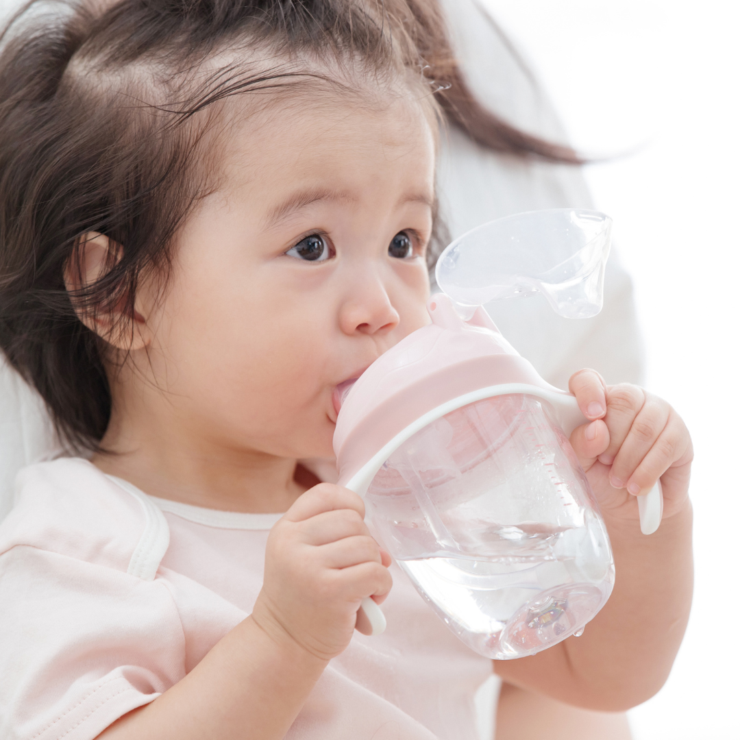 Can babies drink water? A comprehensive guide for new parents - My ...
