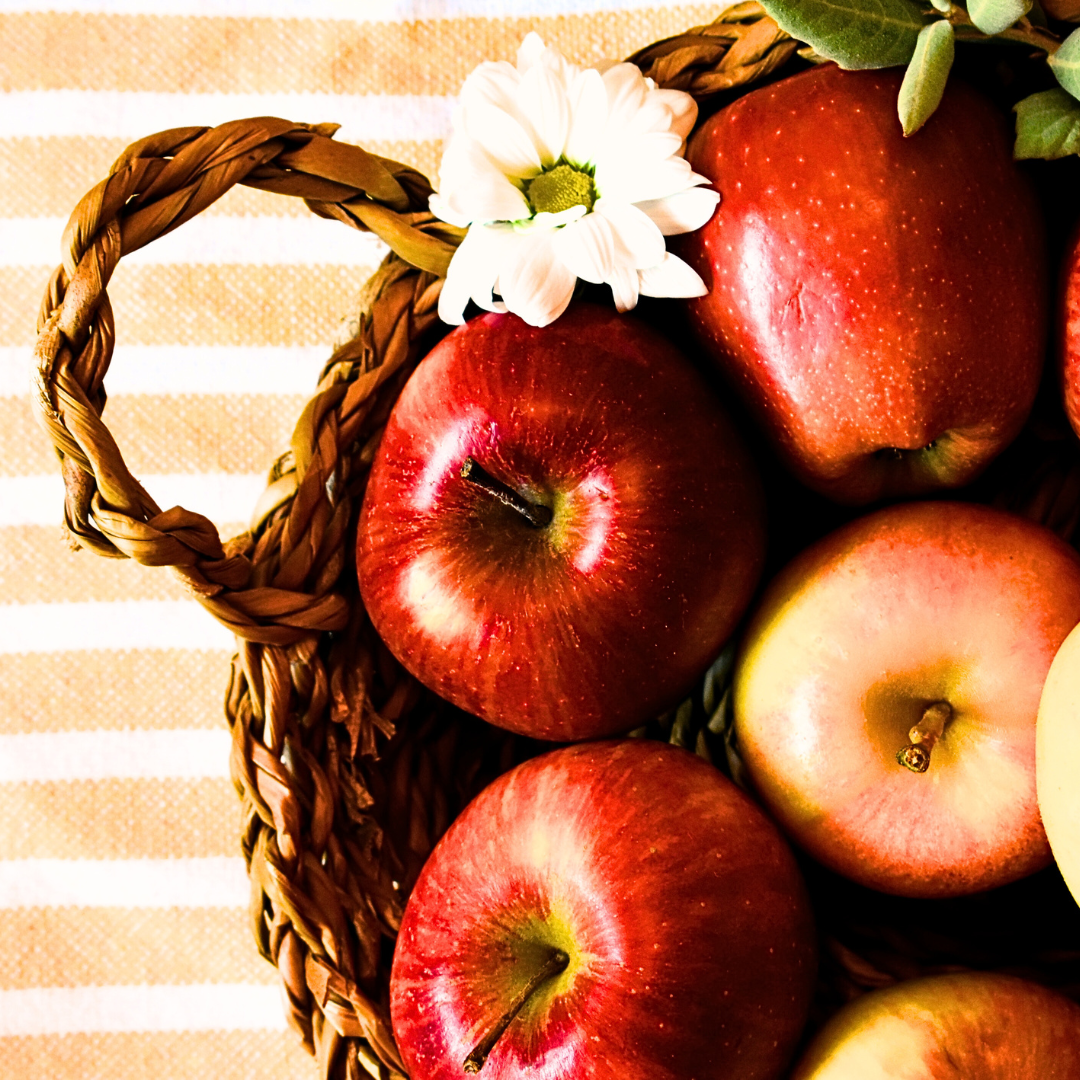 Apples for babies: How to serve them safely from 6+ months - My Little ...