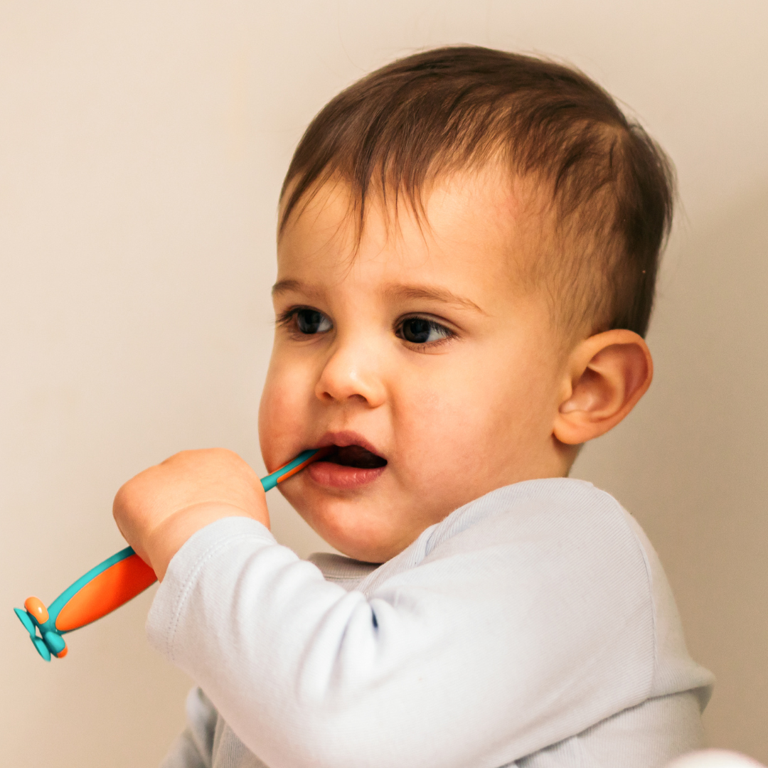 Useful home remedies for teething babies & the impact on solid foods ...