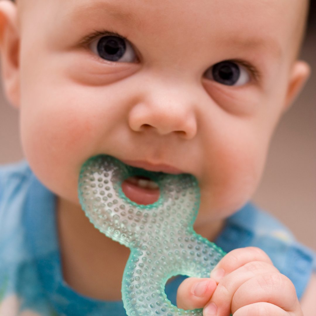 Useful home remedies for teething babies & the impact on solid foods ...